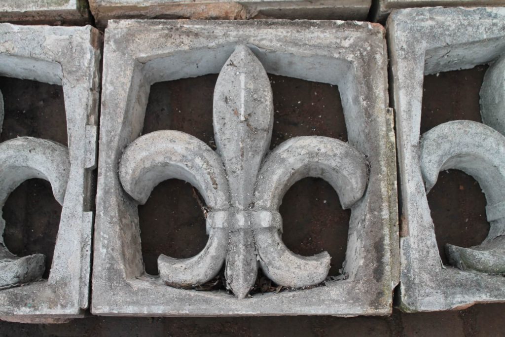 Reclaimed Stone Fleur De Lys Balustrade Coping Blocks - Warwick Reclamation