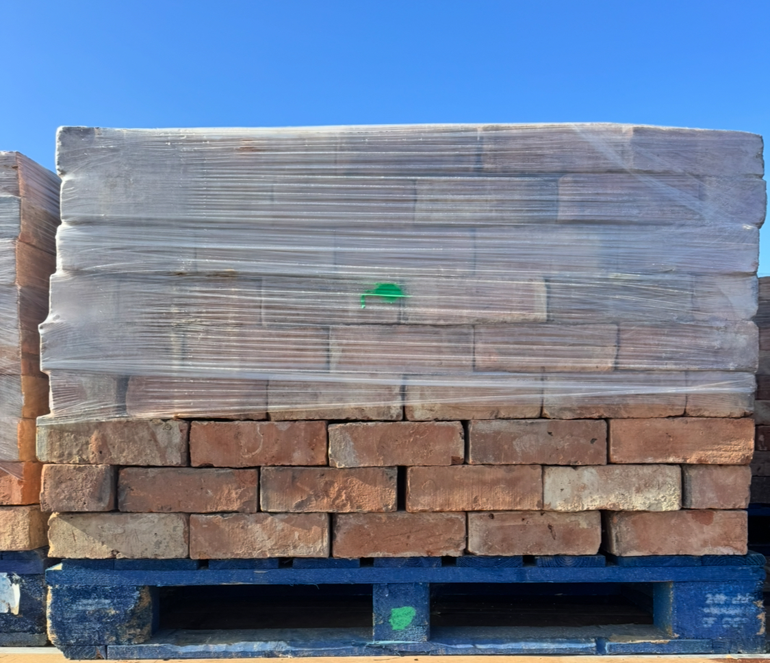 Reclaimed 3 Inch Leicester Wirecut Bricks - Warwick Reclamation